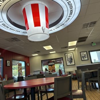 KFC - Updated October 2025 - 52 Photos & 67 Reviews - 19080 La Puente ...