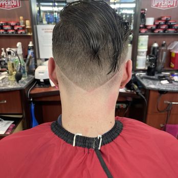 ACE OF CUTS BARBER SHOP - Updated August 2024 - 386 Photos & 514 ...