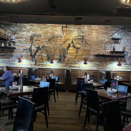 THREE KINGS PUBLIC HOUSE - Updated January 2026 - 287 Photos & 286 ...