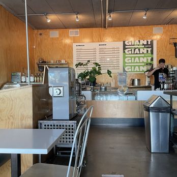 GIANT COFFEE - Updated October 2025 - 414 Photos & 450 Reviews - 1437 N ...