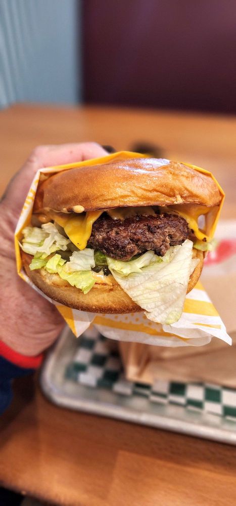 BURGER CRUSH - Updated October 2024 - 144 Photos & 58 Reviews - 755 ...