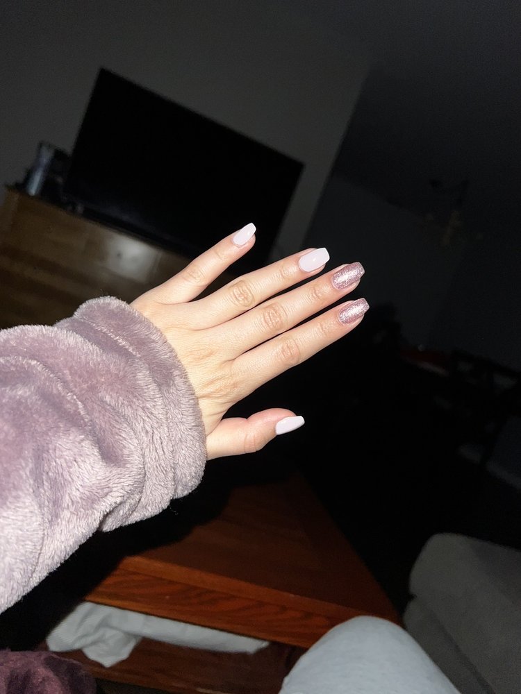 US NAILS - Updated October 2025 - 11 Photos & 22 Reviews - 809 Summit ...