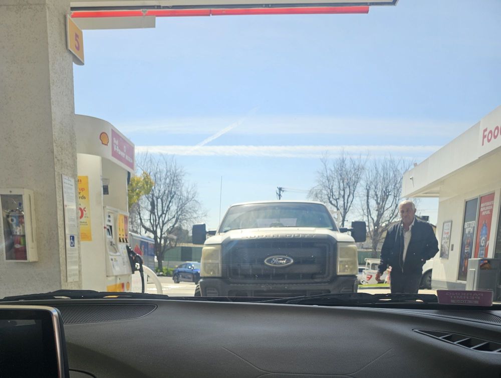 SHELL SERVICE - Updated October 2025 - 13 Photos & 38 Reviews - 625 N ...