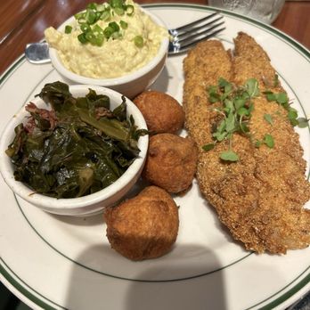 FIXINS SOUL KITCHEN - LOS ANGELES - Updated December 2024 - 3846 Photos ...