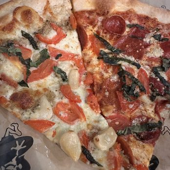 SURF RIDER PIZZA - Updated June 2024 - 517 Photos & 668 Reviews - 8381 ...