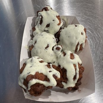 CURB SIDE BISTRO - Updated December 2025 - 36 Photos & 29 Reviews - 607 ...