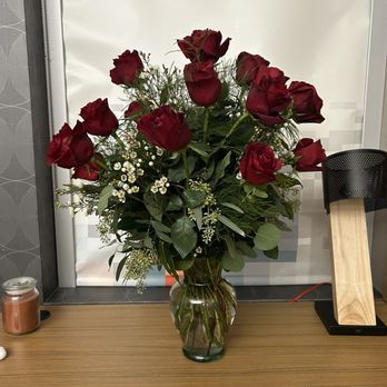 BLUE LEAF STUDIO FLORIST - Updated October 2024 - 176 Photos & 157 ...