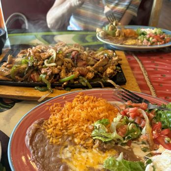 MEXICO LINDO - Updated August 2025 - 19 Photos & 49 Reviews - 445 ...