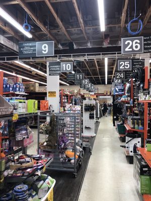FAMILY HARDWARE - Updated October 2025 - 41 Reviews & 23 Photos - 622 ...