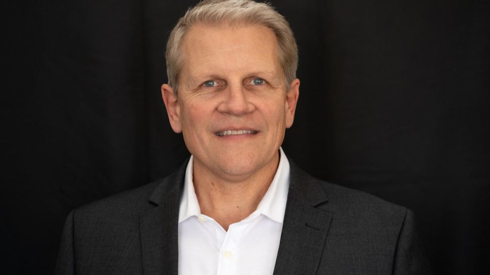 THE FRANK MAY TEAM - Contact Agent - 9044 W Union Hills Dr, Peoria ...