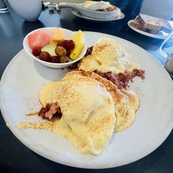 GRADE A CAFE - Updated March 2025 - 130 Photos & 53 Reviews - 176 ...