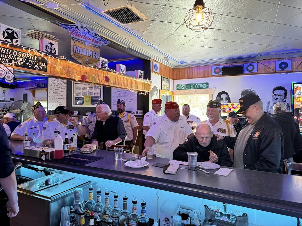 NORTHSIDE BAR AND GRILL - Updated December 2025 - 15 Photos - 2126 ...