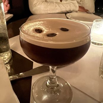 THE BAR ROOM - Updated January 2025 - 564 Photos & 637 Reviews (4.0 ...