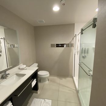 RESIDENCE INN FRESNO CLOVIS - Updated May 2024 - 25 Photos - 820 Santa ...