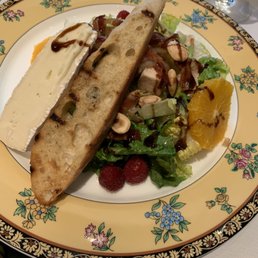 LIGHTFOOT RESTAURANT - 331 Photos & 519 Reviews - 11 N King St ...