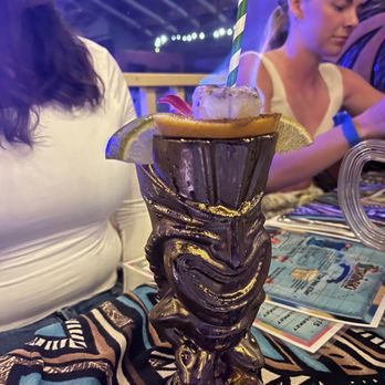 TIKI INIKI - Updated August 2024 - 900 Photos & 1164 Reviews - 5-4280 ...