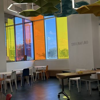 SHANNON WALKER LIBRARY - Updated October 2025 - 71 Photos & 10 Reviews ...