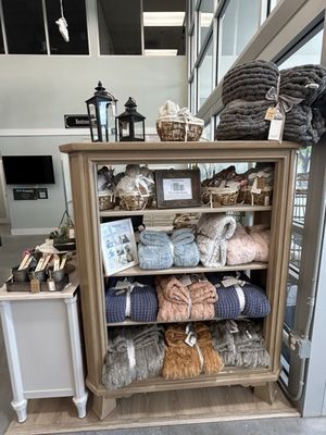 PAINTED TREE BOUTIQUES - Updated January 2026 - 27 Photos - 24670 ...