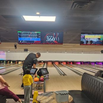 BOWL 360 OZONE PARK - Updated October 2025 - 177 Photos & 188 Reviews - 98-18 Rockaway Blvd ...