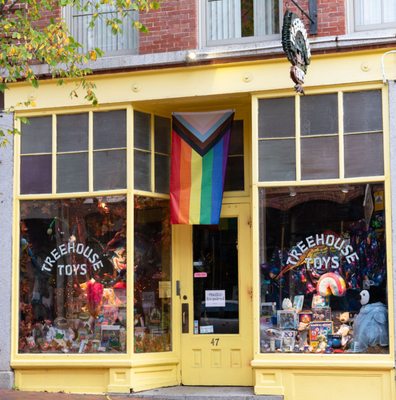 TREEHOUSE TOYS - Updated June 2025 - 52 Photos & 39 Reviews - 47 ...