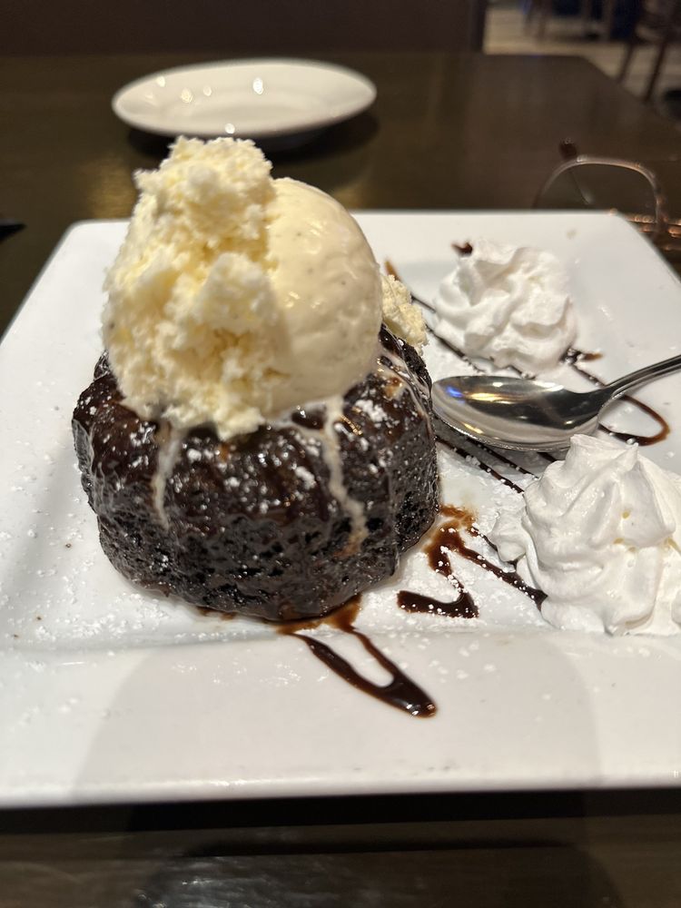 SOCIAL HOUSE KITCHEN AND TAP - Updated August 2024 - 86 Photos & 97 ...