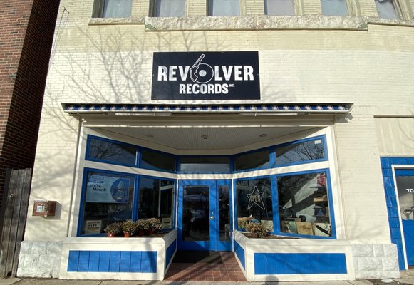 REVOLVER RECORDS - NORTH BUFFALO - Updated January 2026 - 24 Photos ...