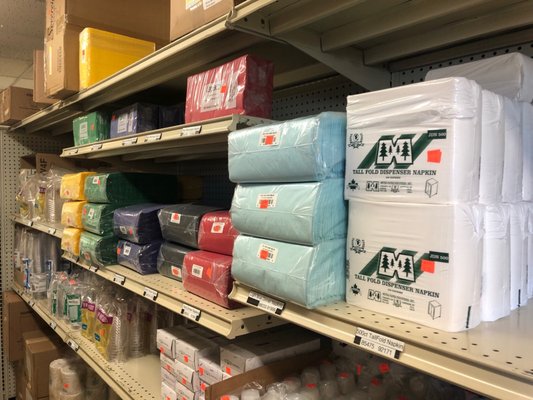 KEYCO WAREHOUSE OUTLET - Updated December 2025 - 16 Photos - 823 Ann St ...