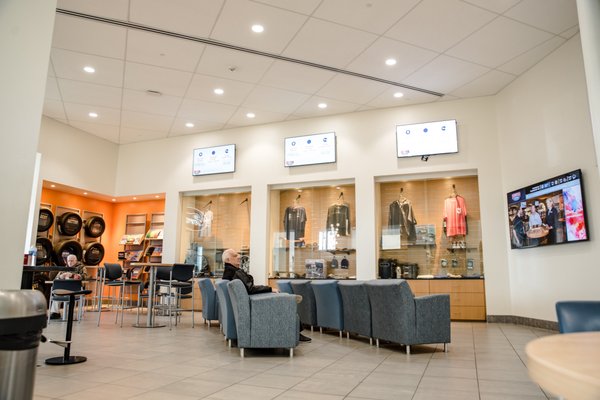 BOB TOMES FORD - Updated December 2025 - 98 Photos & 500 Reviews - 950 ...