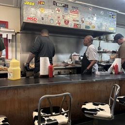 DUBL-R OLD FASHIONED HAMBURGERS - Updated July 2025 - 127 Photos & 217 ...