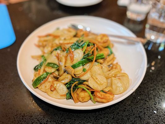 MR DRAGON NOODLE HOUSE - Updated August 2025 - 1210 Photos & 382 ...