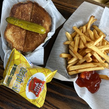 DIMO’S DELI AND DONUTS - Updated November 2025 - 163 Photos & 274 ...