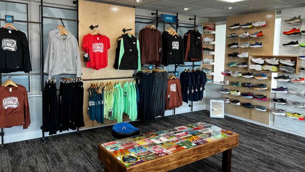 THE RUNNING WELL STORE - KANSAS CITY - Updated July 2025 - 200 E 135th ...