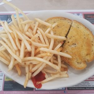 DELTA FAMILY RESTAURANT - Updated May 2025 - 18 Photos & 48 Reviews ...