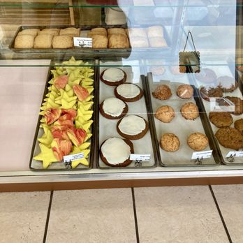 PENINSULA PASTRIES - Updated January 2026 - 101 Photos & 128 Reviews ...