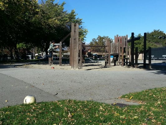 WARBURTON PARK & SWIM CENTER - Updated December 2025 - 2250 Royal Dr ...