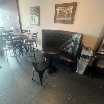 JUNEBUG CAFÉ - Updated December 2025 - 126 Photos & 101 Reviews - 4042 ...