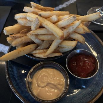 WREN - Updated August 2024 - 654 Photos & 180 Reviews - 1825 Capital ...