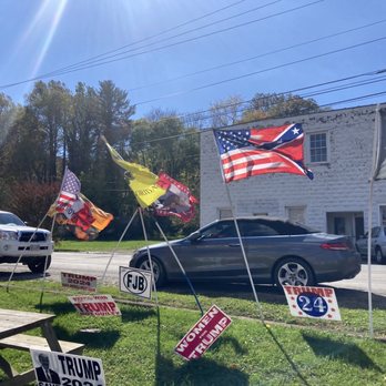 TRUMP STORE - Updated April 2025 - 57 Photos & 16 Reviews - 7170 ...