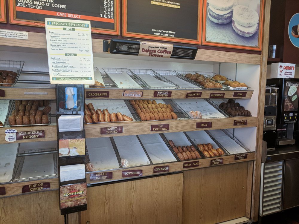 DEMET’S DONUTS - 77 Photos & 124 Reviews - Donuts - 199 Mystic Ave ...