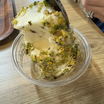 BEKDASH ICE CREAM - Updated November 2024 - 124 Photos & 29 Reviews ...