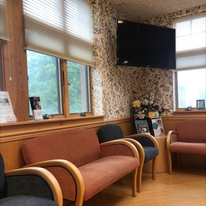 LISA CADOO - Updated May 2025 - 17 Photos & 21 Reviews - 66 Park St ...