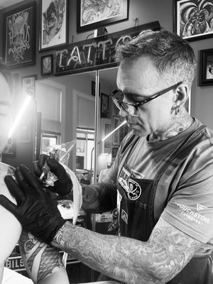 THREE POINT TATTOO - Updated December 2025 - 54 Photos - 425-119 Pender ...