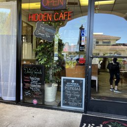HIDDEN CAFE - Updated March 2026 - 626 Photos & 614 Reviews - 795 ...