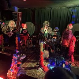 NORM’S PLACE - Updated July 2025 - 218 Photos & 458 Reviews - 356 Hartz Ave, Danville ...