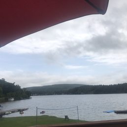 MAPLE ON THE LAKE - Updated July 2025 - 103 Photos & 90 Reviews - 141 ...