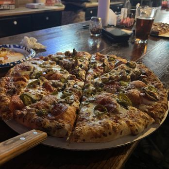 LONG DRAW PIZZA - Updated November 2024 - 87 Photos & 110 Reviews ...
