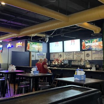 LOCALZ SPORTS BAR & GRILL- ST PETE - Updated December 2025 - 48 Photos ...