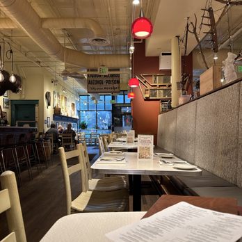 FARM BLOOMINGTON - Updated December 2025 - 727 Photos & 845 Reviews ...