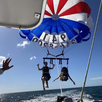 PARASAIL SIESTA with photos - Updated August 2024 - 43 Photos & 36 ...