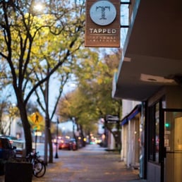 TAPPED - TAPHOUSE & KITCHEN - Updated June 2025 - 162 Photos & 265 ...